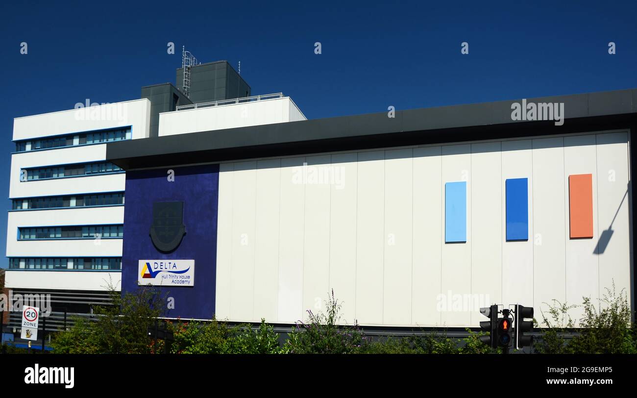 Polytechnic england student hi-res stock photography and images - Alamy