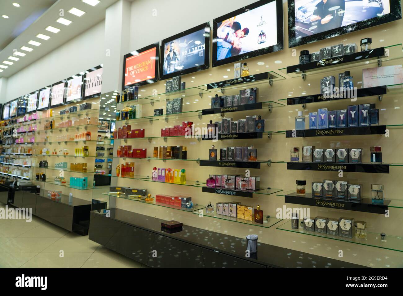 Korean cosmetics display hi-res stock photography and images - Alamy