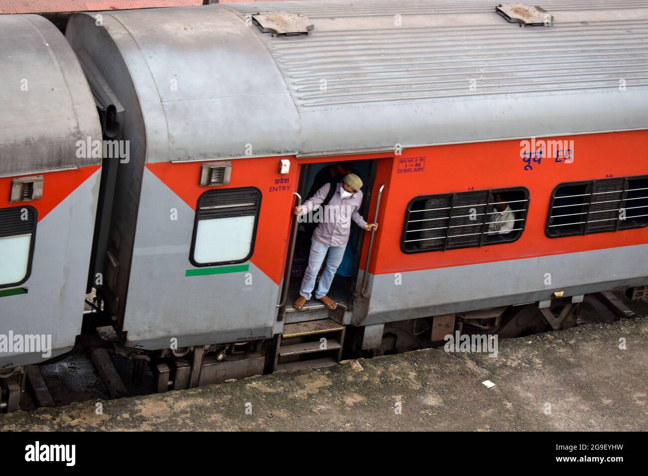 Indian pacific express train hi-res stock photography and images - Alamy