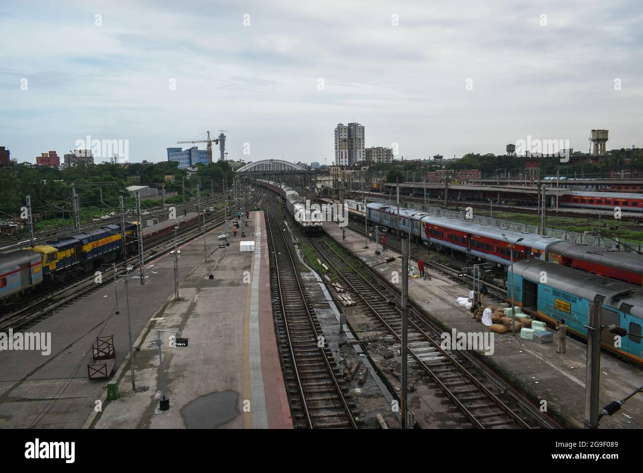 Indian pacific express train hi-res stock photography and images - Alamy