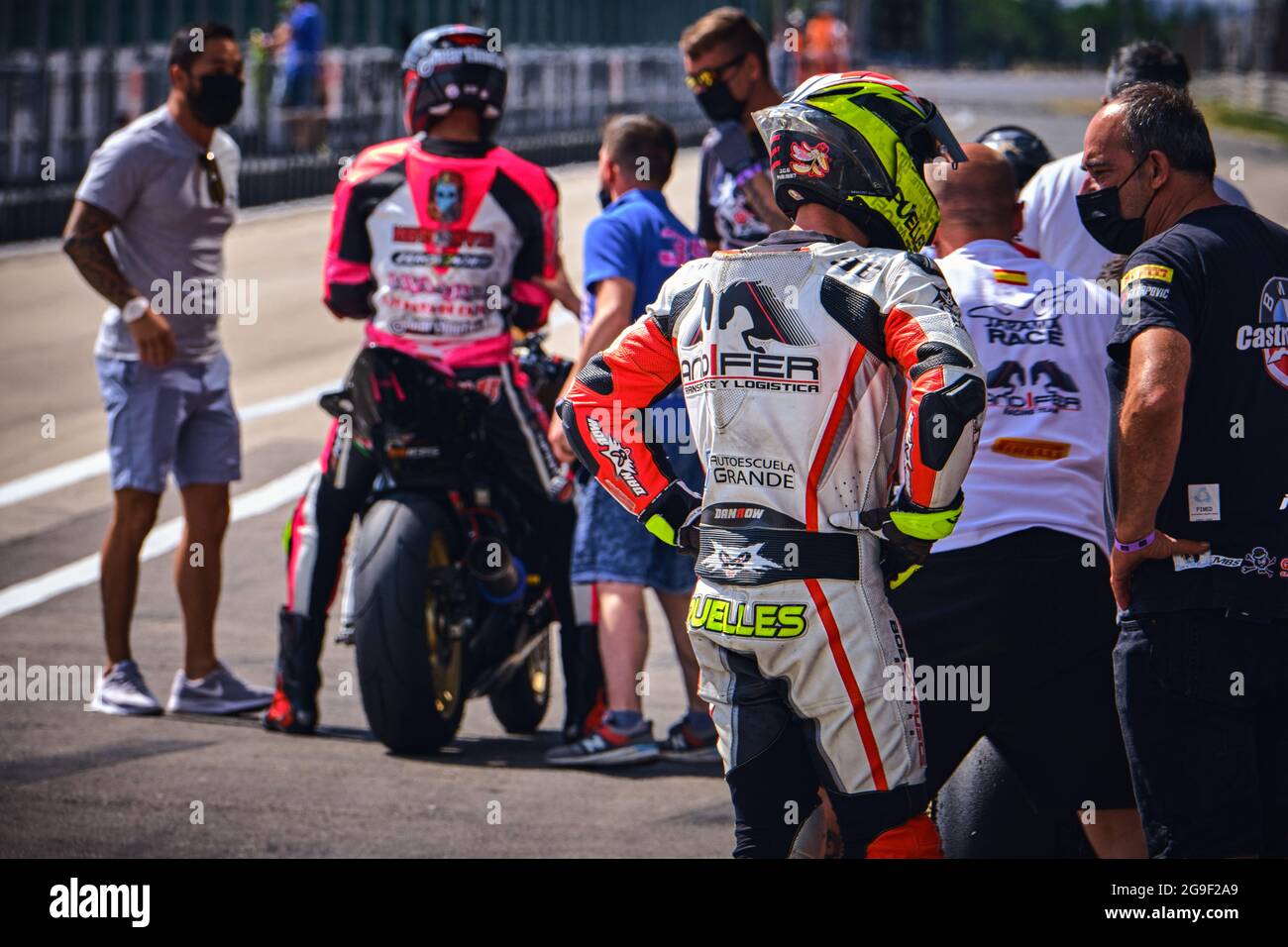 Open easy race hi-res stock photography and images - Alamy