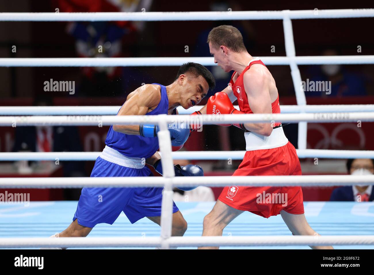 Tokyo, Japan. 26th July, 2021. IRVINE Brendan (IRL) in red fights ...