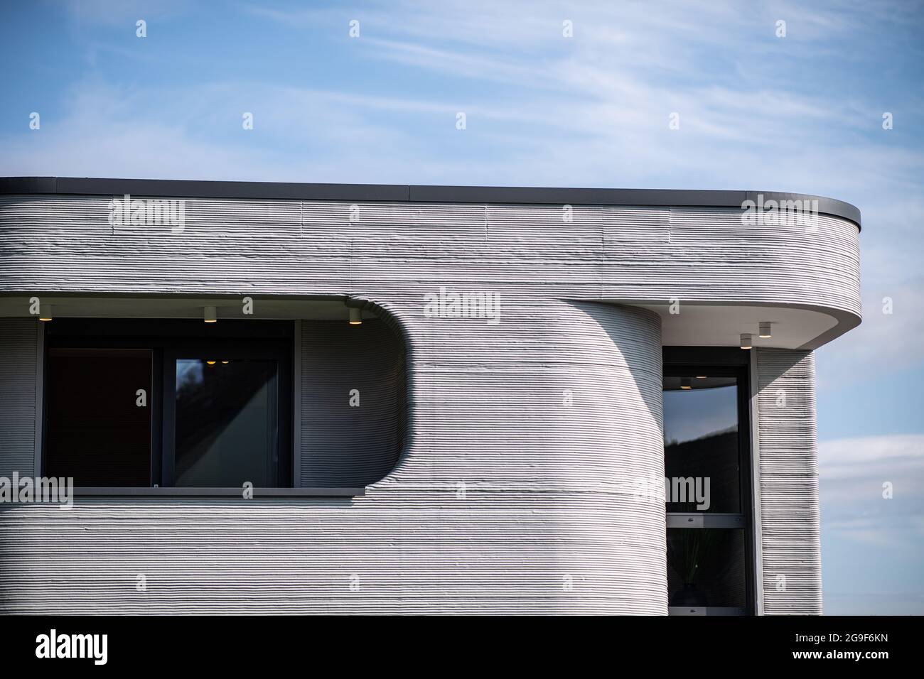 3d printed house concrete hi-res stock photography and images - Alamy