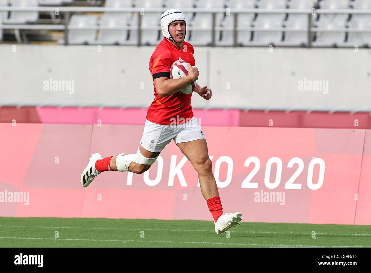 Ethan waddleton hi-res stock photography and images - Alamy