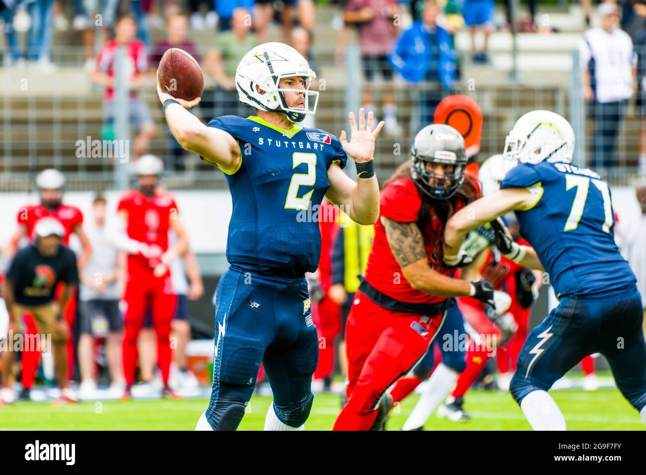 Aaron ellis hi-res stock photography and images - Alamy