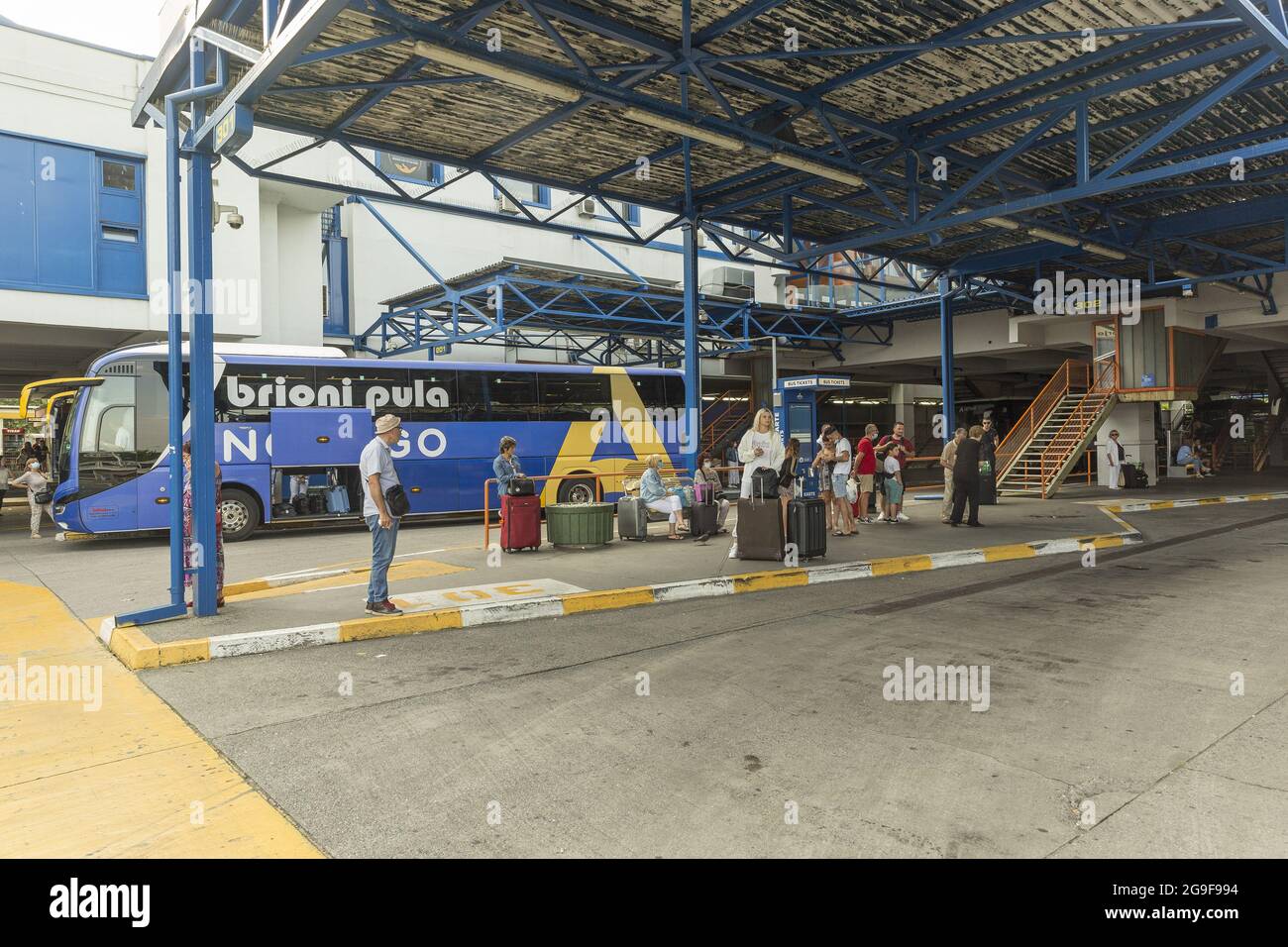 Main bus station hi-res stock photography and images - Alamy