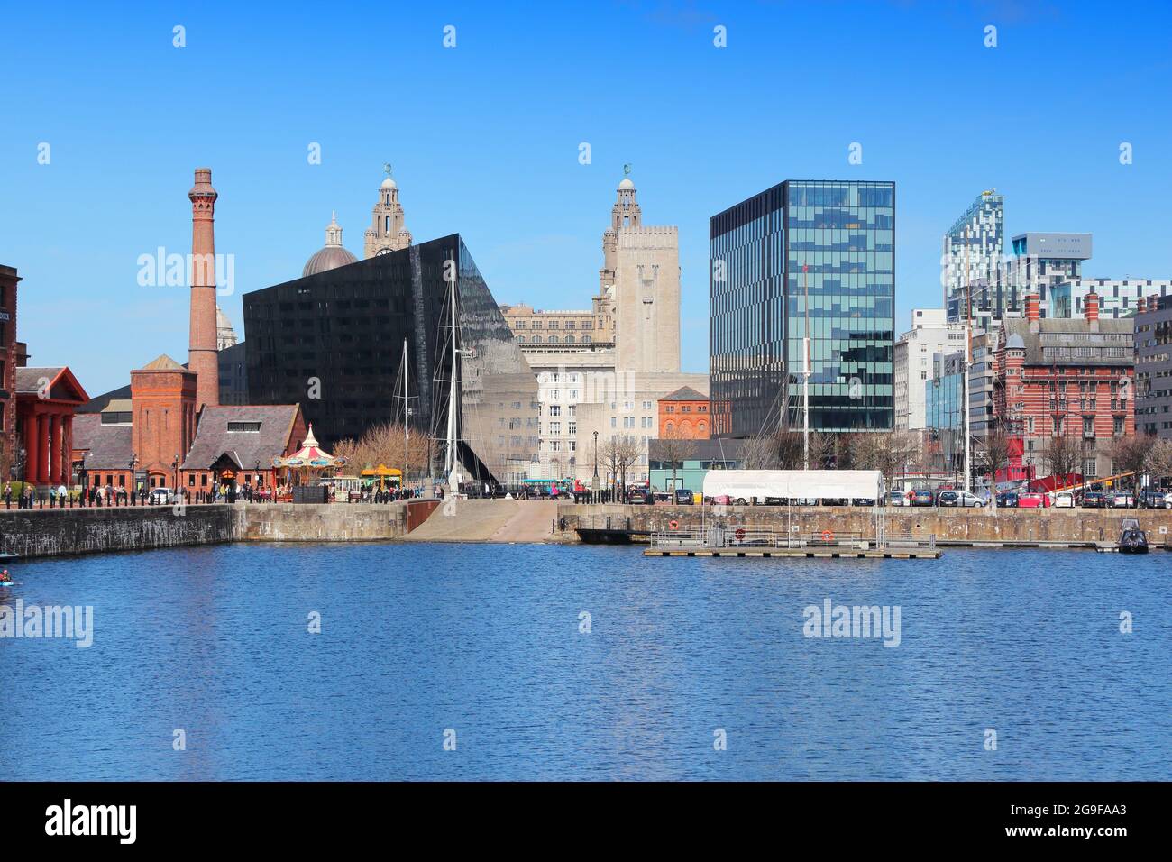 Liverpool city skyline hi-res stock photography and images - Alamy
