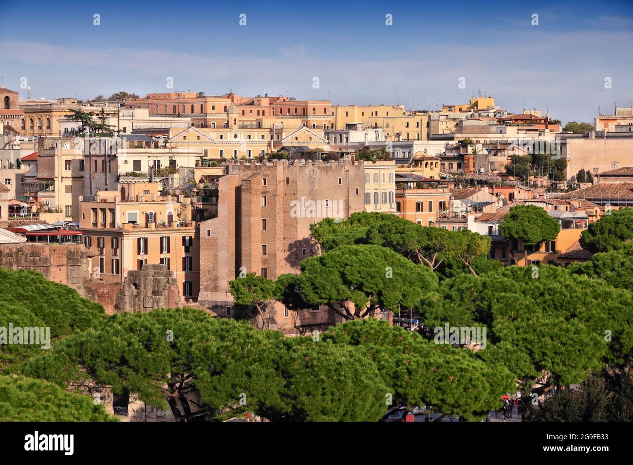 Rione monti hi-res stock photography and images - Alamy