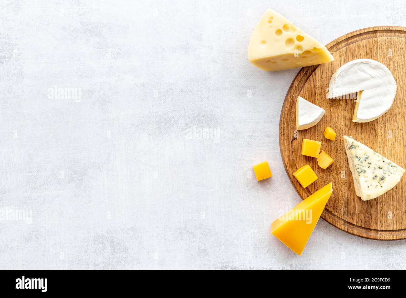 Layout of various types of cheese. Dairy products flat lay Stock Photo ...