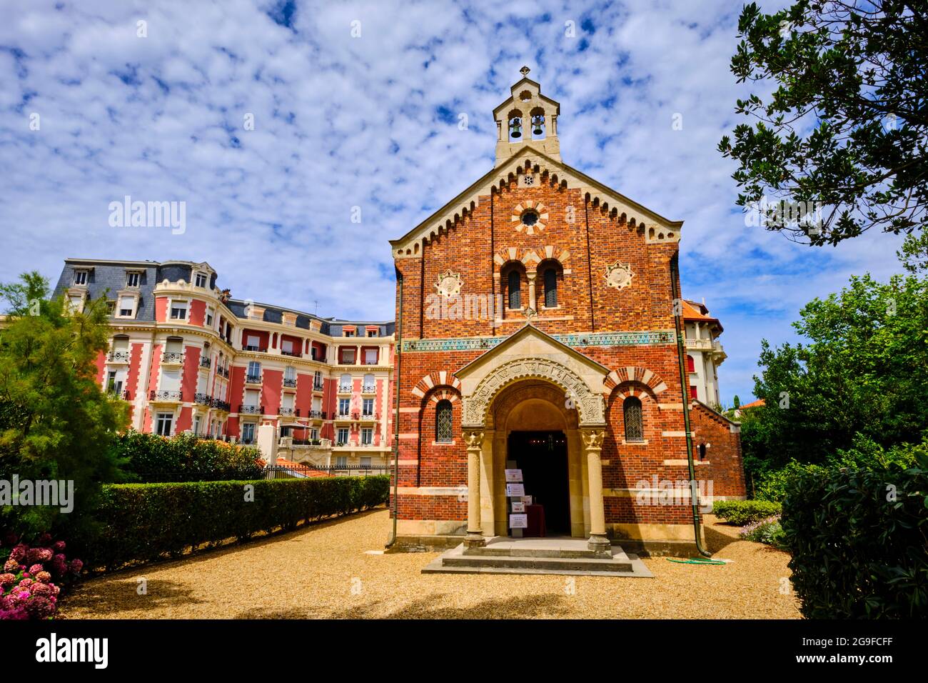 Chapelle notre dame de guadalupe hi-res stock photography and images ...