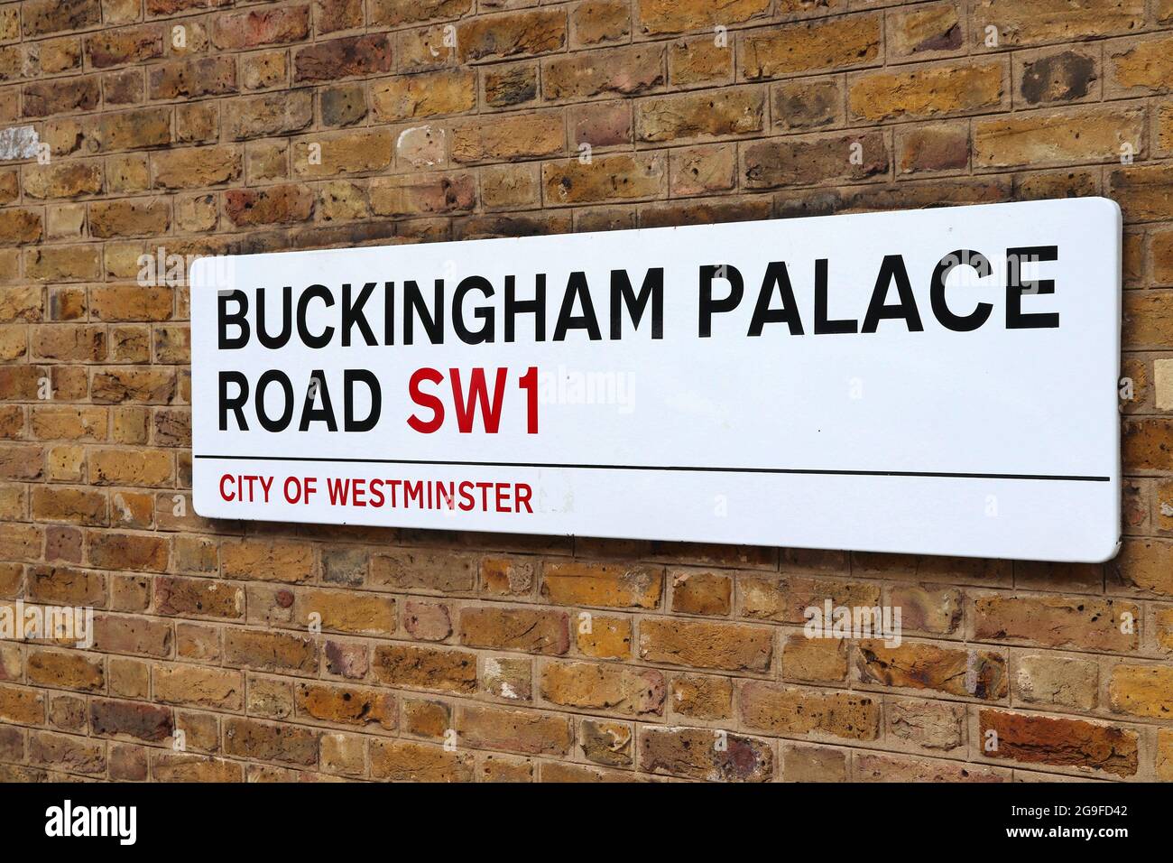 LONDON, UK - JULY 15, 2019: Buckingham Palace Road sign in London, UK ...
