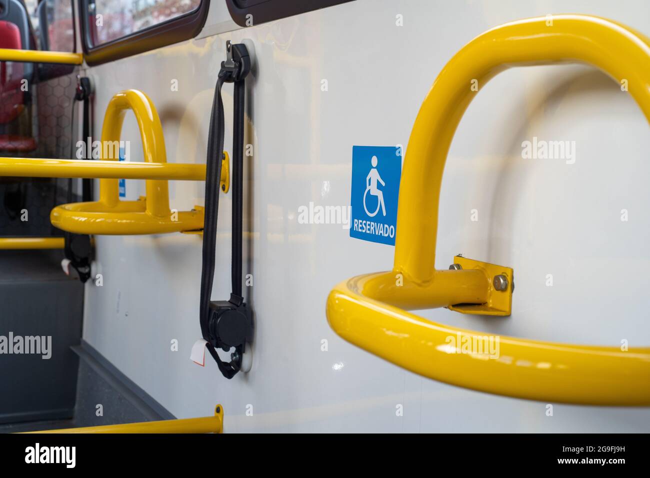 Object handles hi-res stock photography and images - Alamy