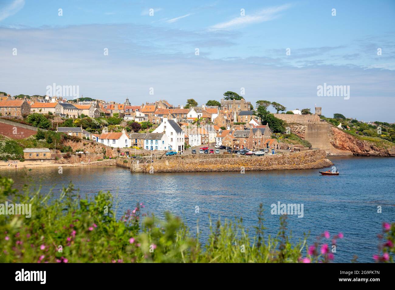 Crail bay hi-res stock photography and images - Alamy