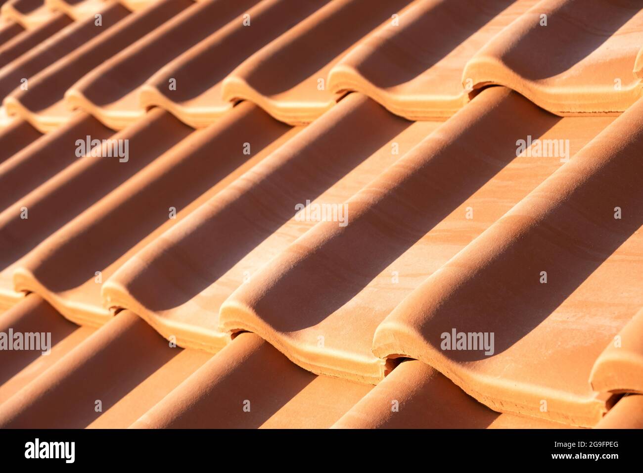 Overlapping tiling hi-res stock photography and images - Alamy