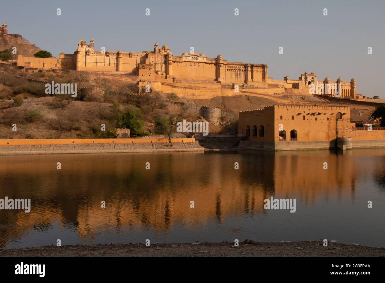 Amber Fort wth its large ramparts and series of gates and cobbled paths ...