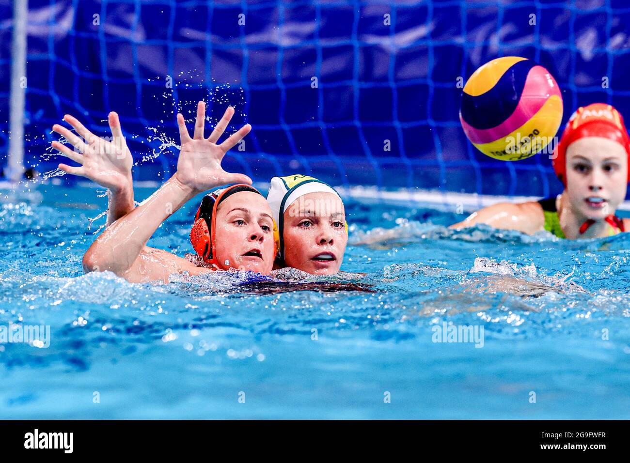 TOKYO, JAPAN - JULY 26: Iris Wolves of the Netherlands, Amy Ridge of ...