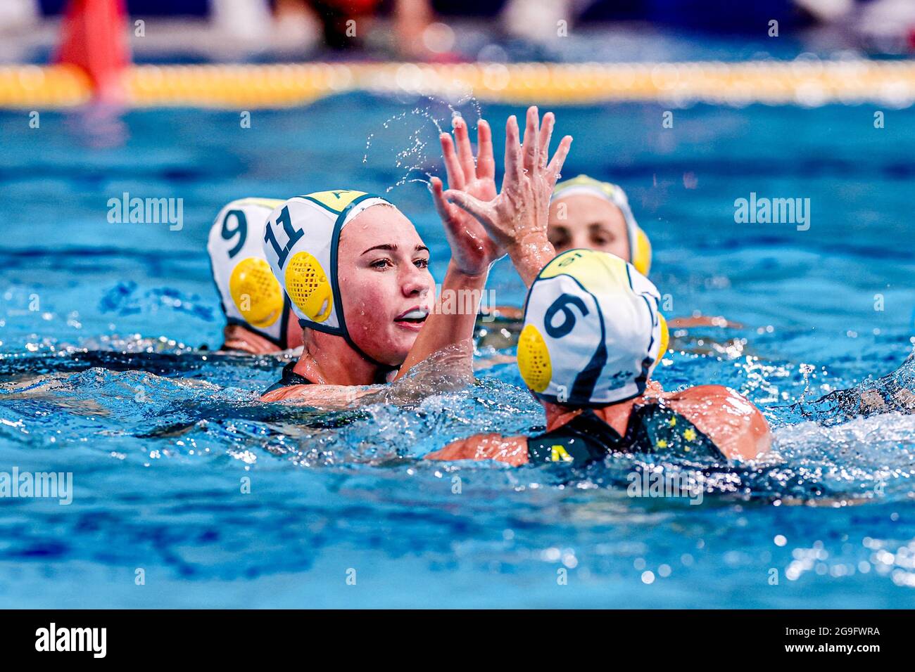 TOKYO, JAPAN - JULY 26: Matilda Kearns of Australia, Bronwen Knox of ...