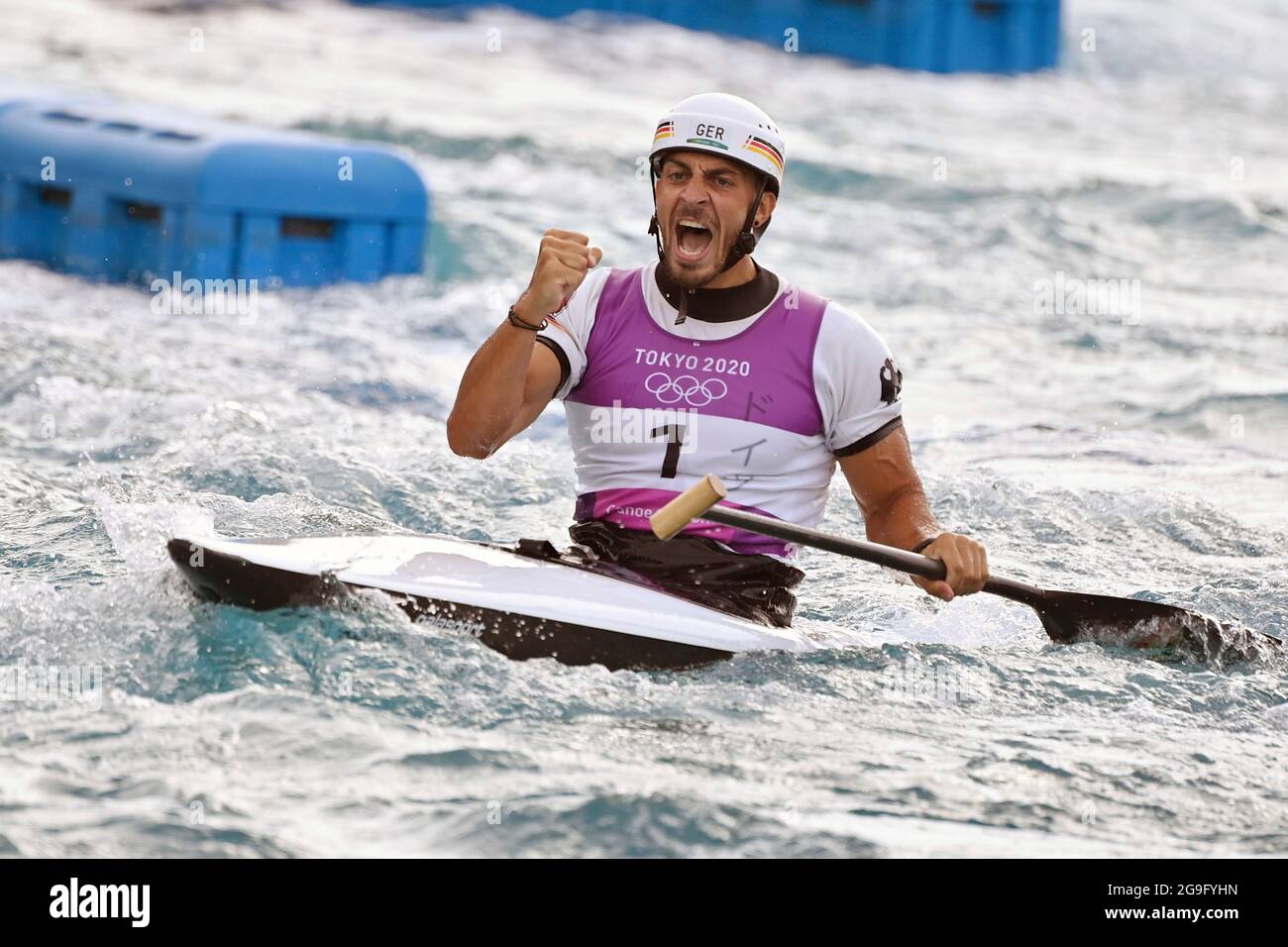 Sideris TASIADIS (GER), Canadier Eine Maenner, Men`s Canoe, jubilation ...