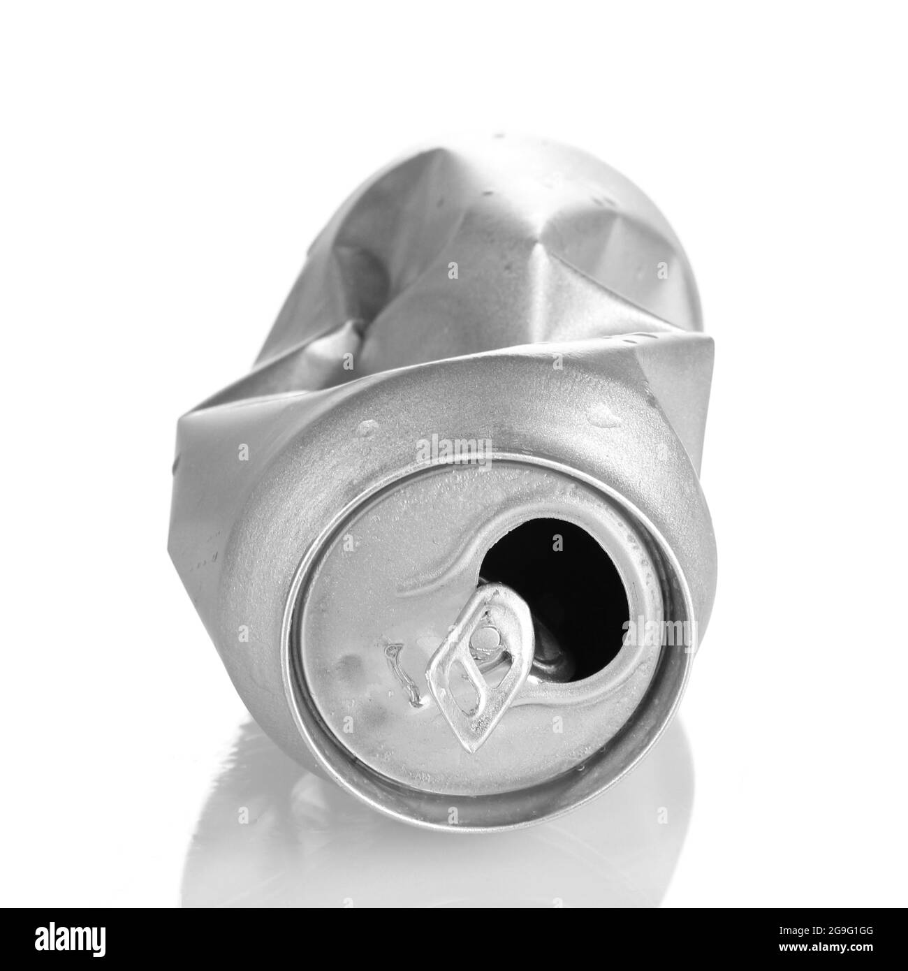 crumpled empty can isolated on white Stock Photo - Alamy