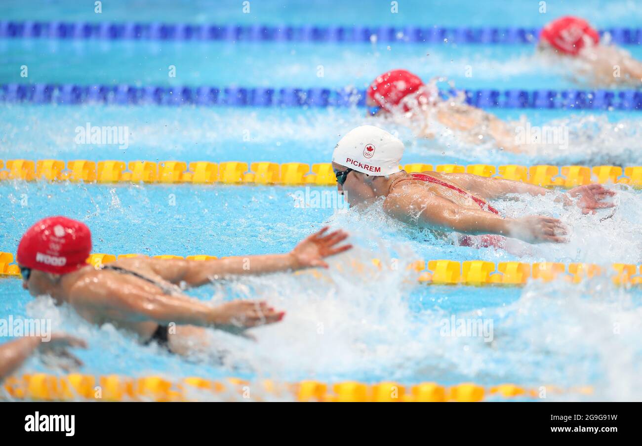 Tokyo, Japan. 26th July, 2021. Sydney Pickrem (C) of Canada competes ...
