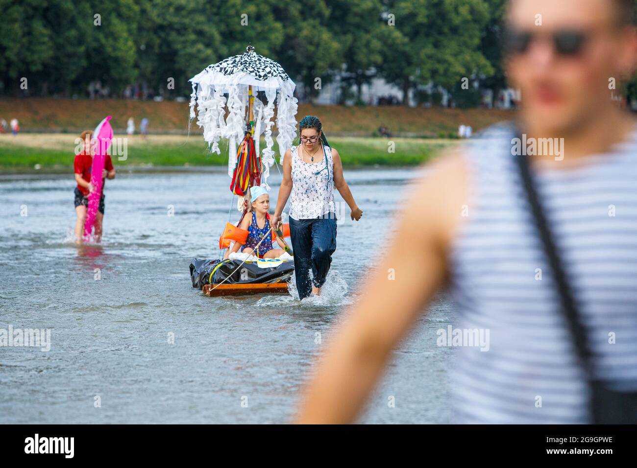 Homemade raft hi-res stock photography and images - Alamy