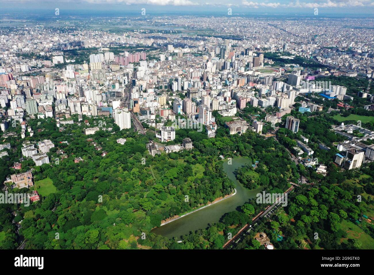 Dhaka city hi-res stock photography and images - Alamy