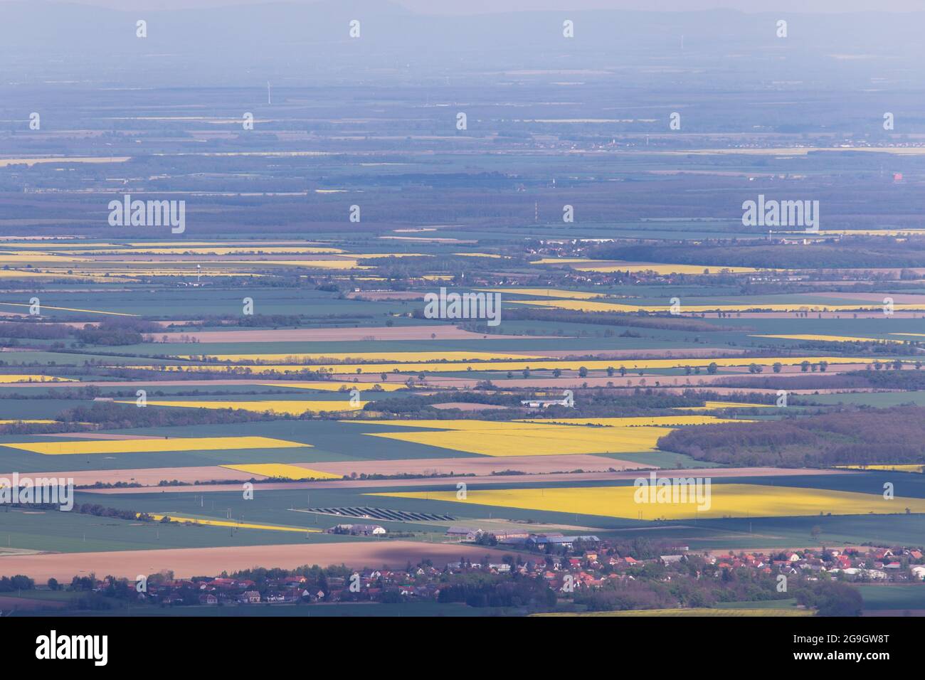 Flat land hi-res stock photography and images - Alamy