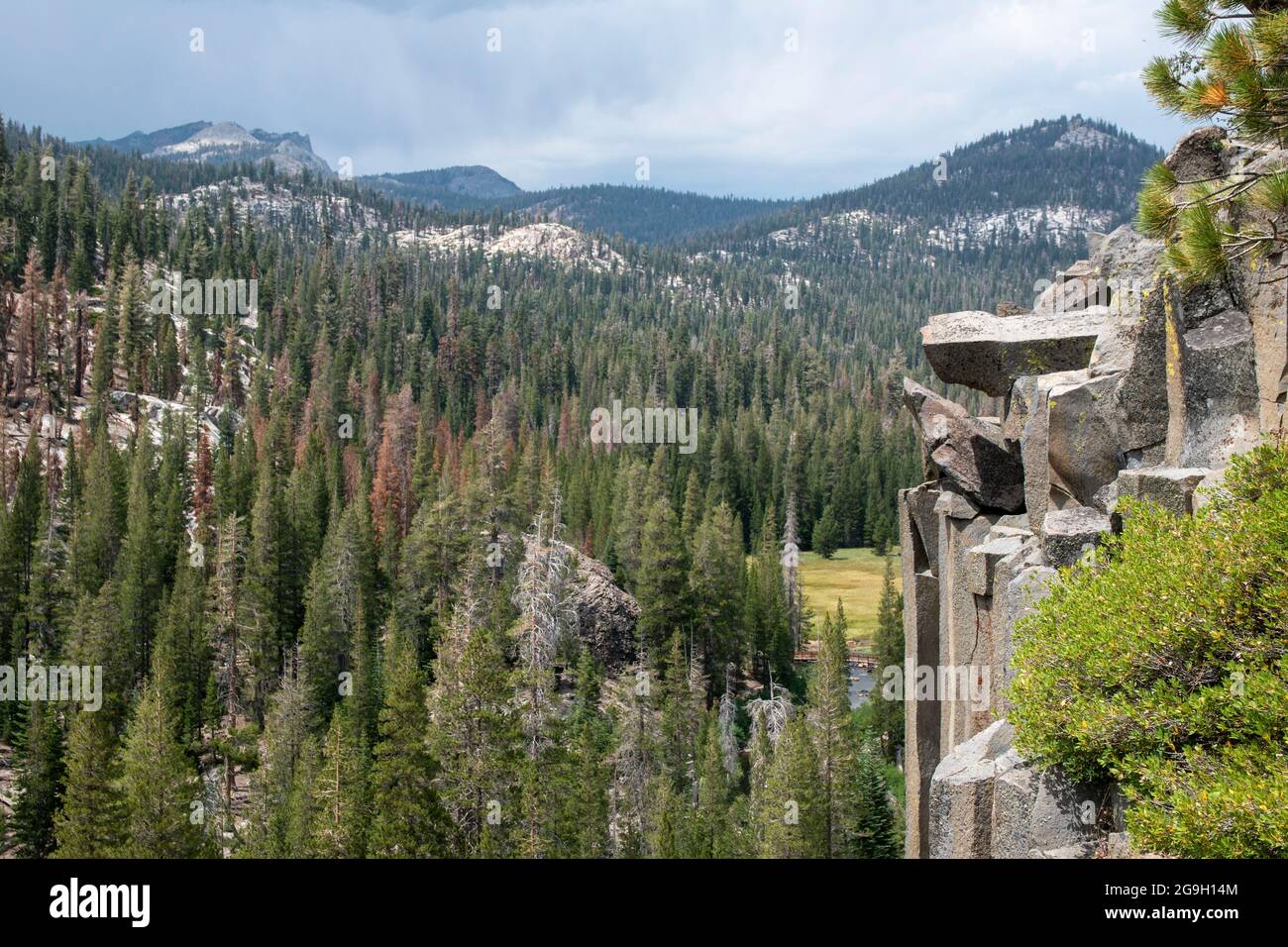 Devil's Postpile National Monument features unique basalt formations ...