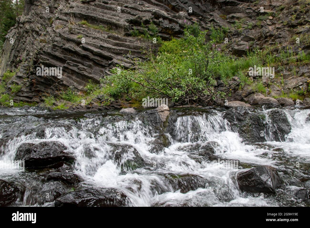 Devil's Postpile National Monument features unique basalt formations ...