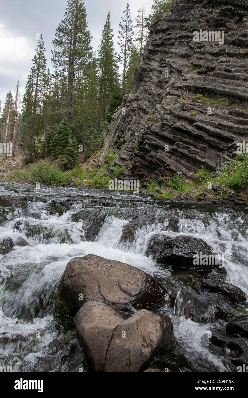 Devil's Postpile National Monument features unique basalt formations ...