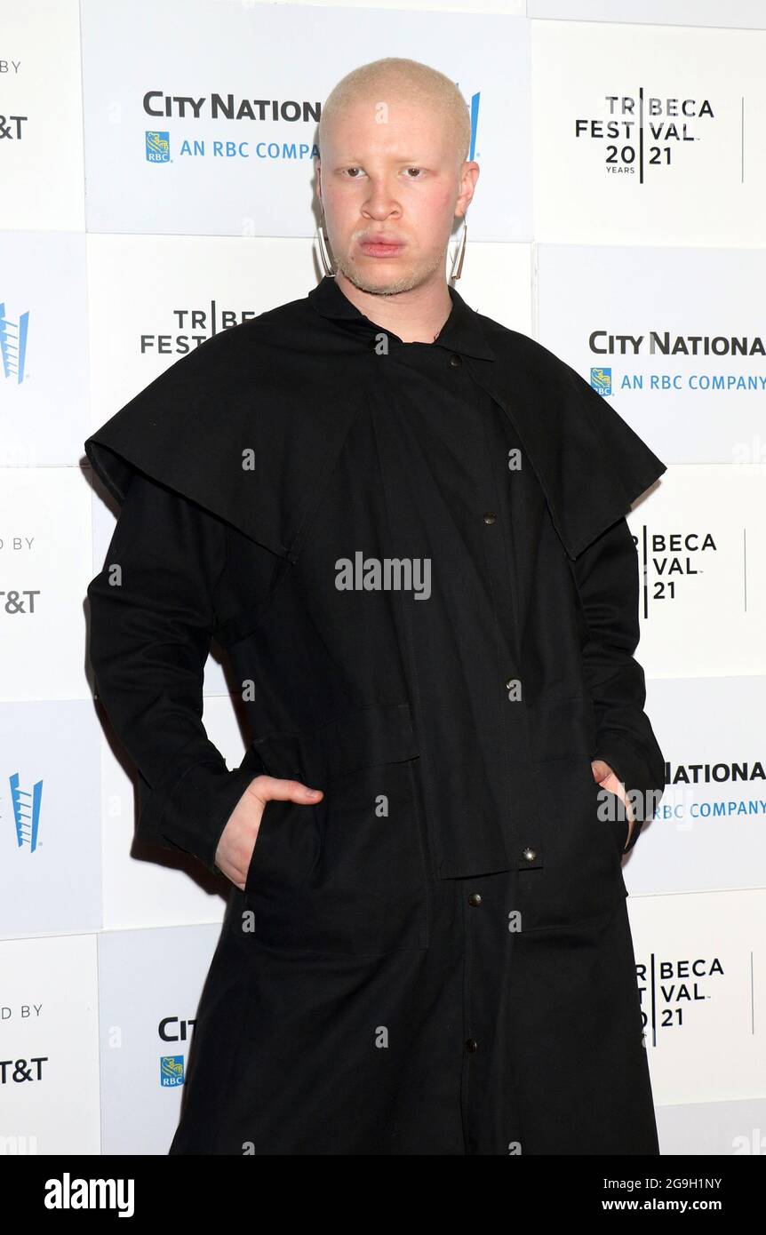 New York - NY - 20210610 Stars and cast arrive for the world premiere ...