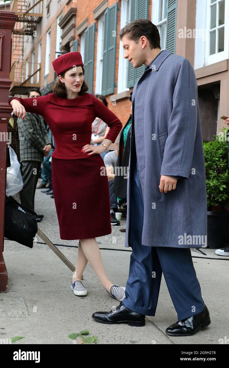 New York - NY - 20210606 Rachel Brosnahan and Michael Zegen film scenes ...
