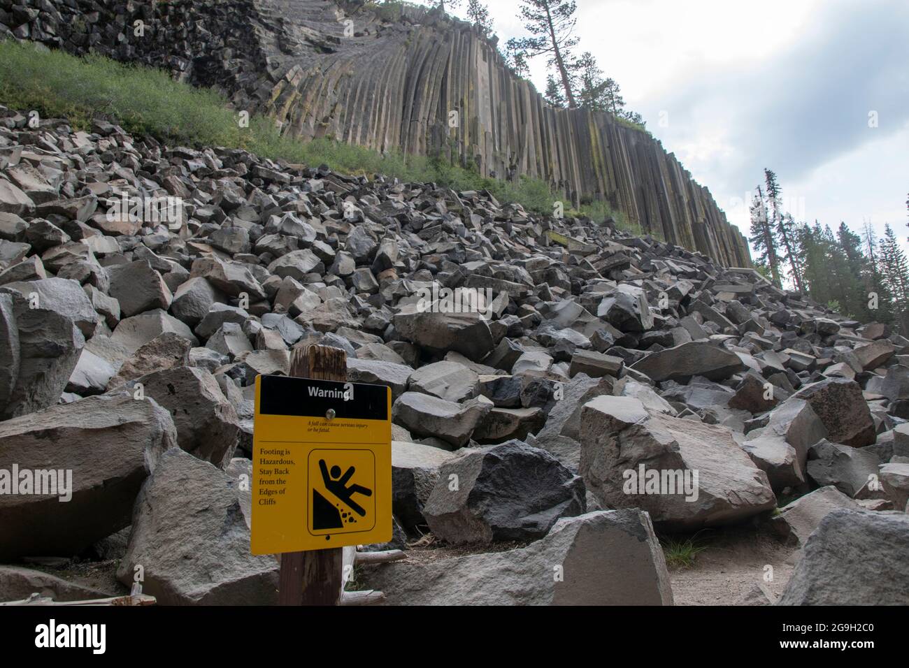 Devil's Postpile National Monument features unique basalt formations ...