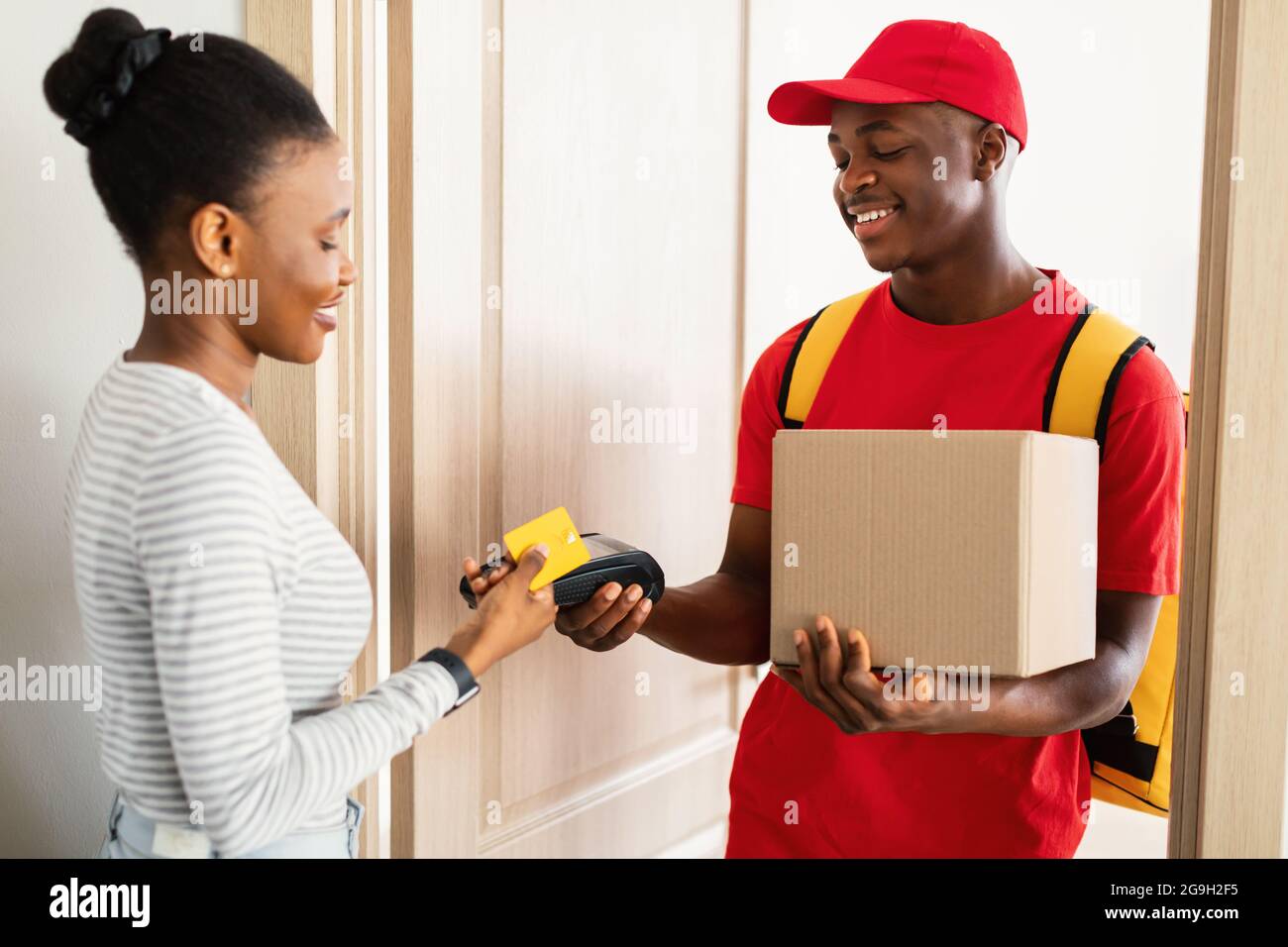 Stand courier hi-res stock photography and images - Alamy