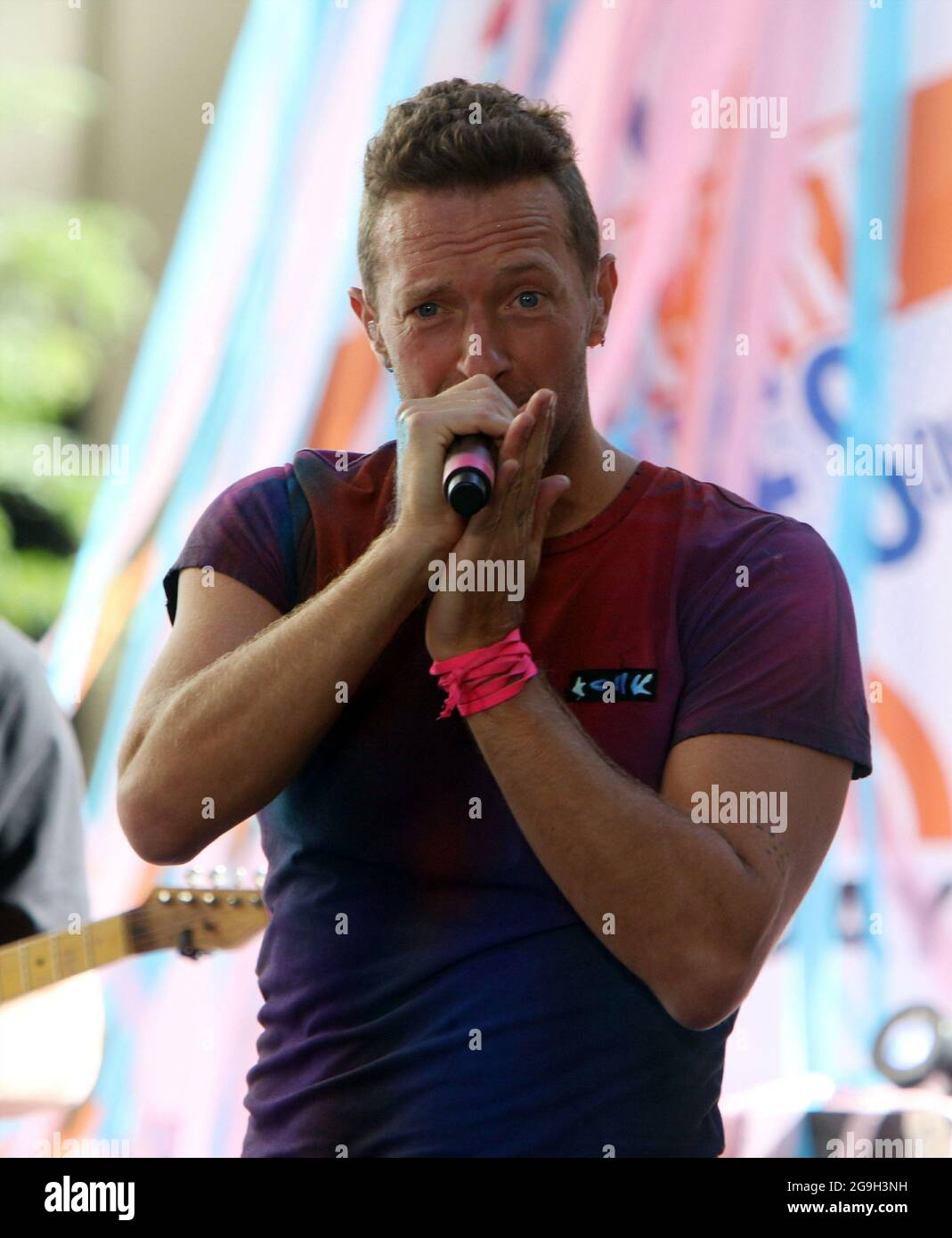 New York - NY - 20210617 Chris Martin of Coldplay performs at the Today ...