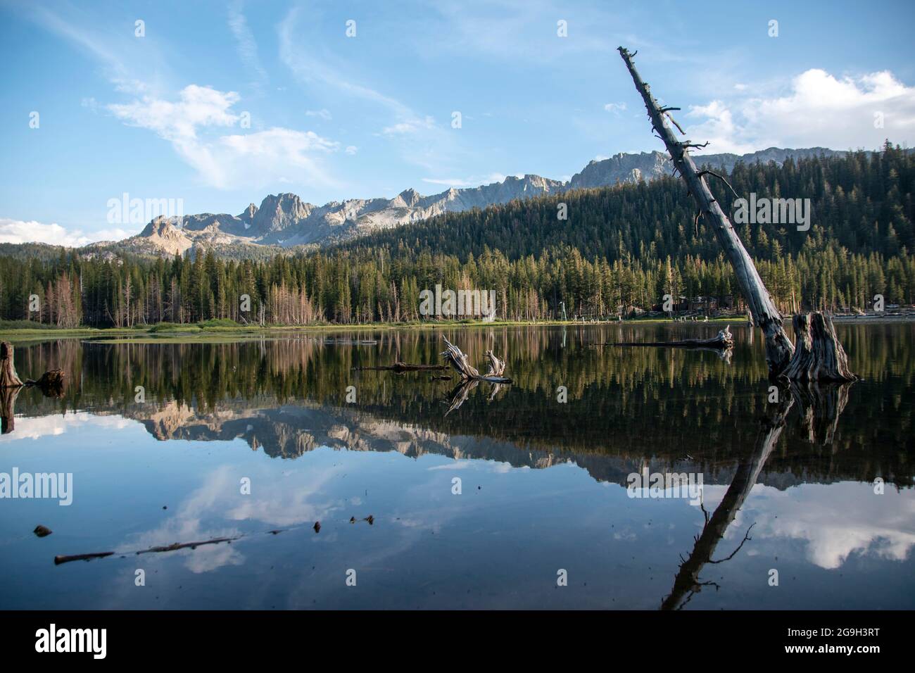 Lake mary mammoth hi-res stock photography and images - Alamy
