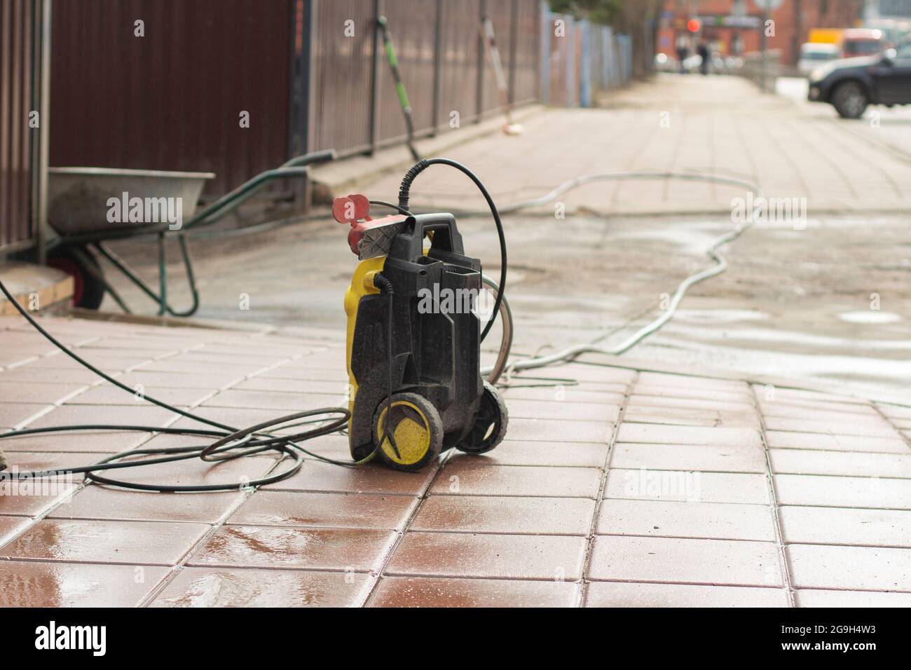 Biohazard cleaning hi-res stock photography and images - Alamy