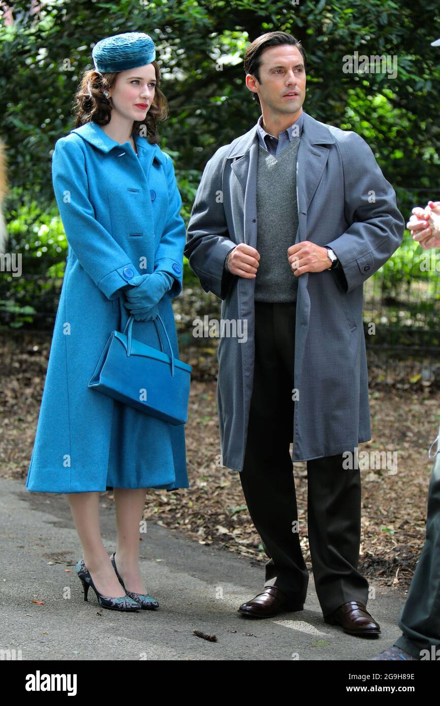 New York - NY - 20210613 Rachel Brosnahan and Milo Ventimiglia wear ...