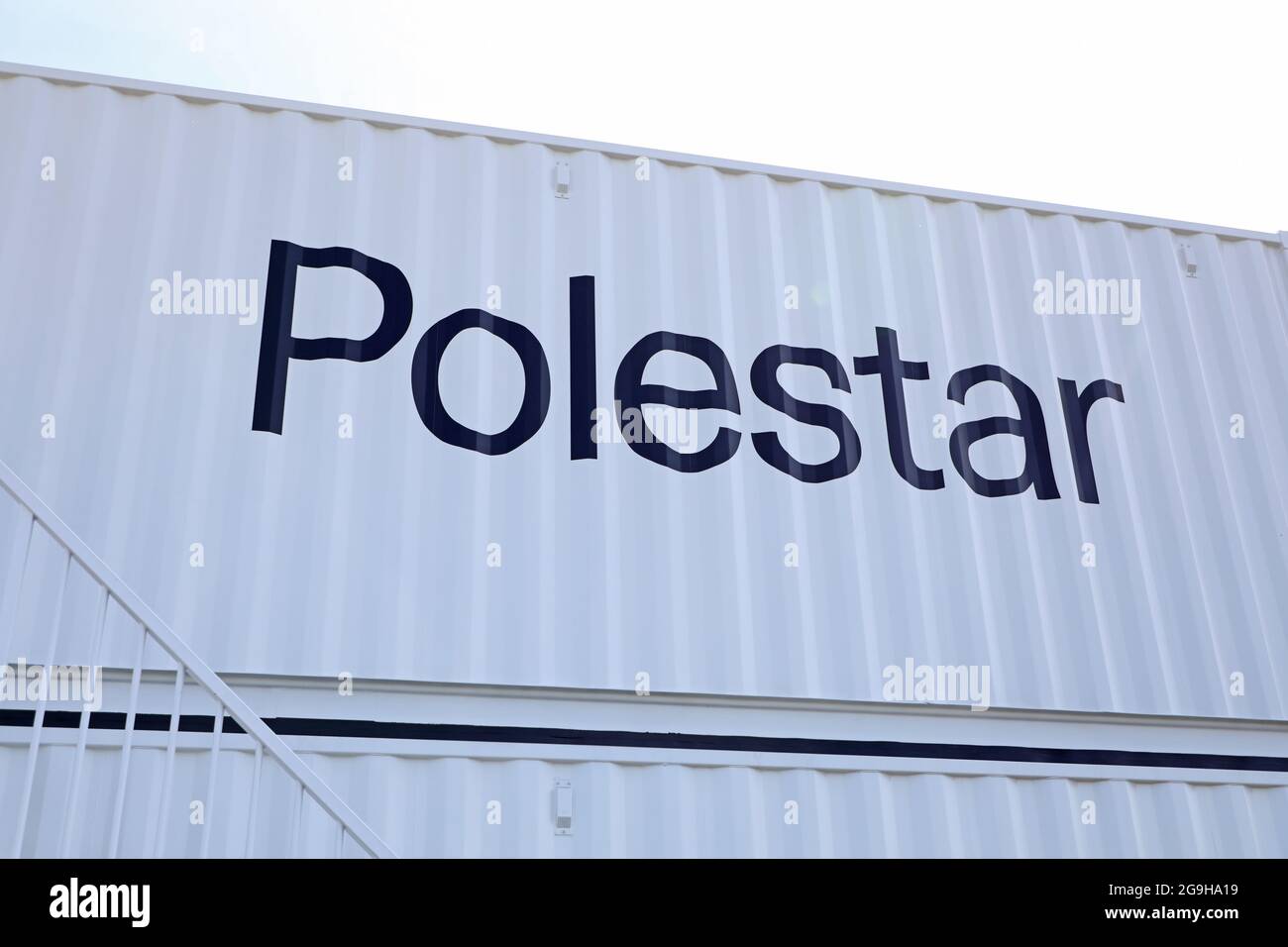 Polestar logo hi-res stock photography and images - Alamy