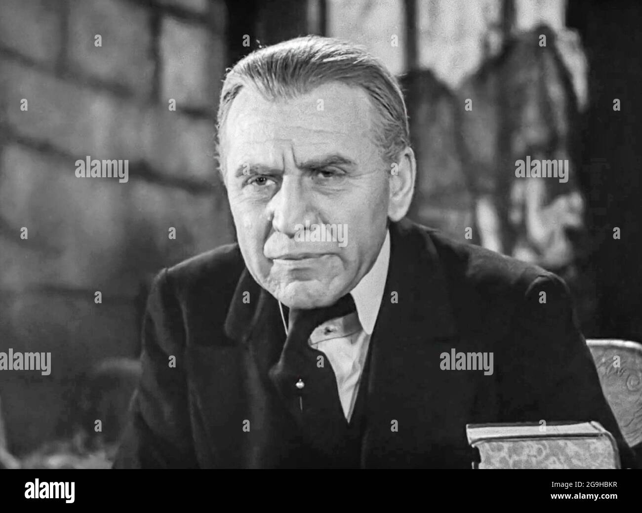 USA. Edward Van Sloan in a scene from the (C)Universal Pictures movie ...