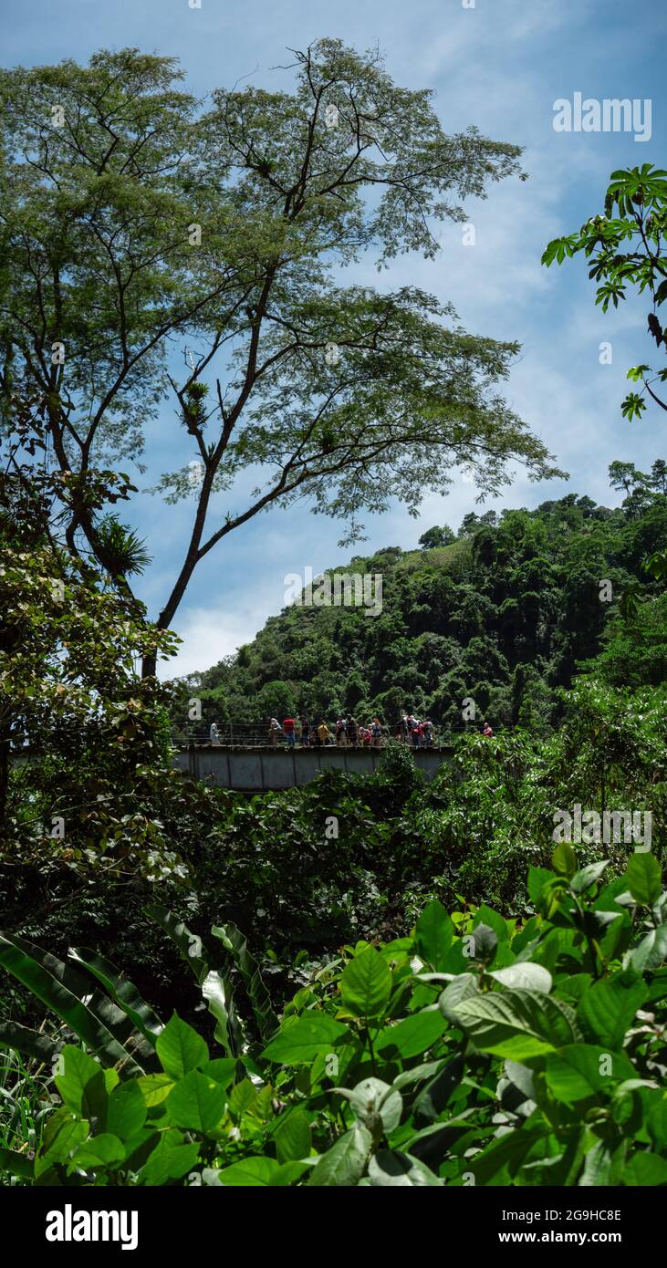 Rustic railroad bridge hi-res stock photography and images - Alamy