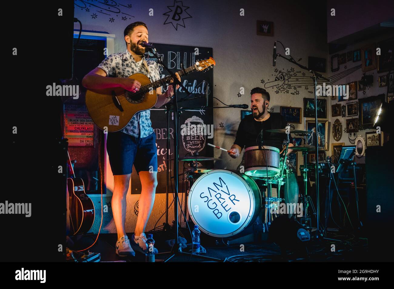 Sam gruber singer hi-res stock photography and images - Alamy
