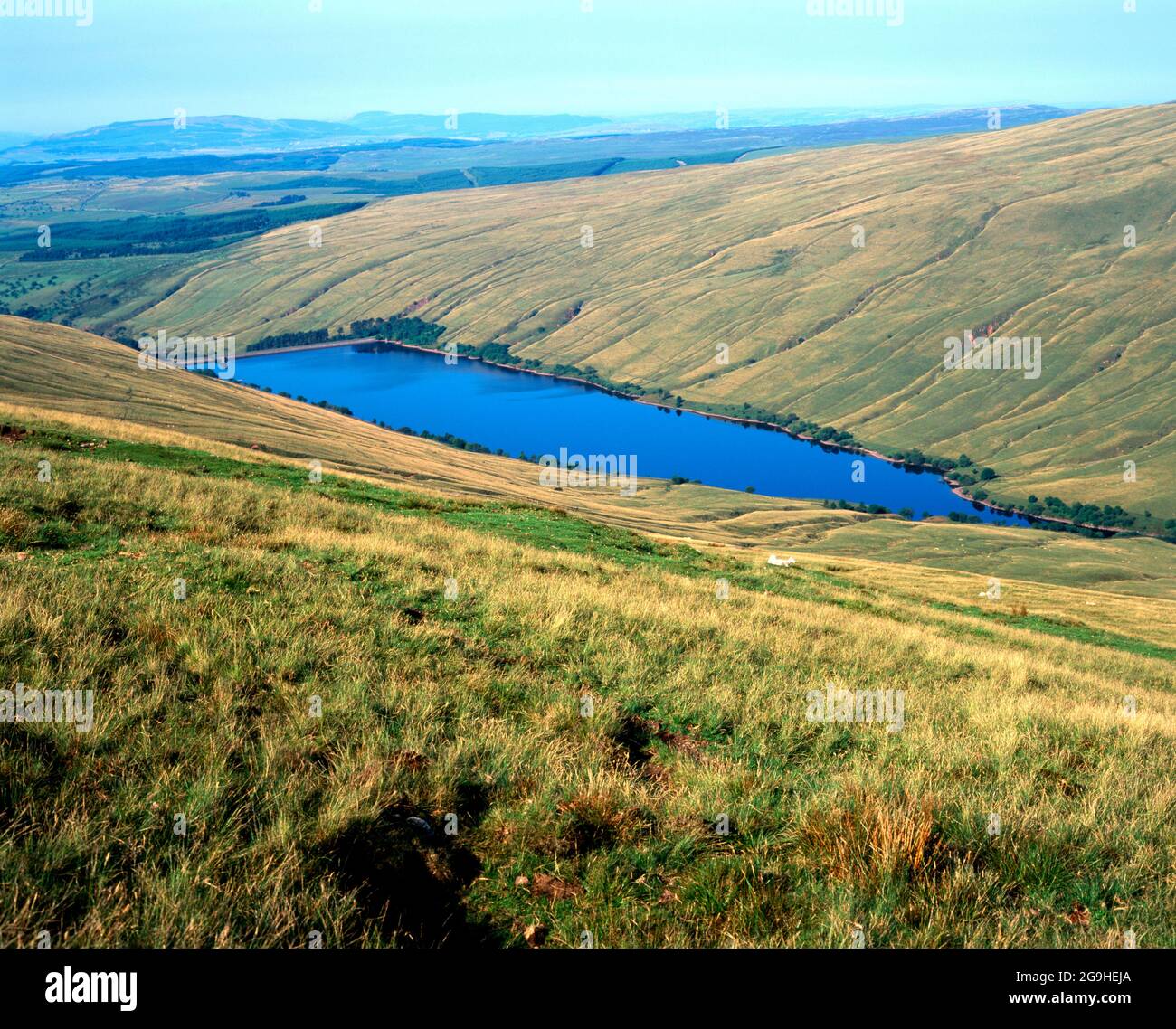 Ystradfellte Reservoir, Brecon Beacons National Park, Powys, Wales ...