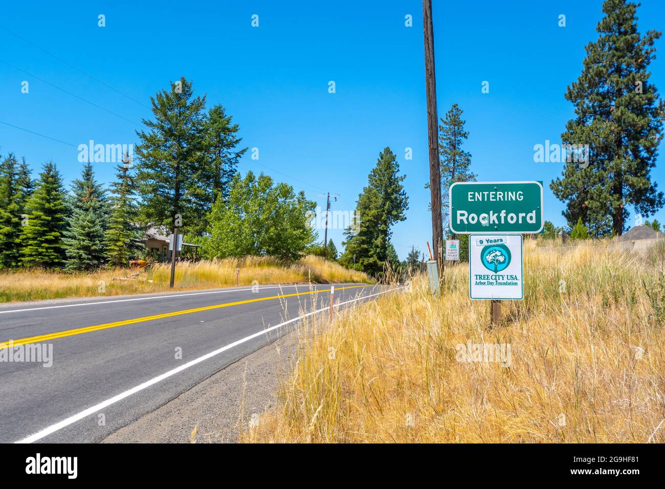An Entering Rockford sign at the outskirts of the rural small town of ...