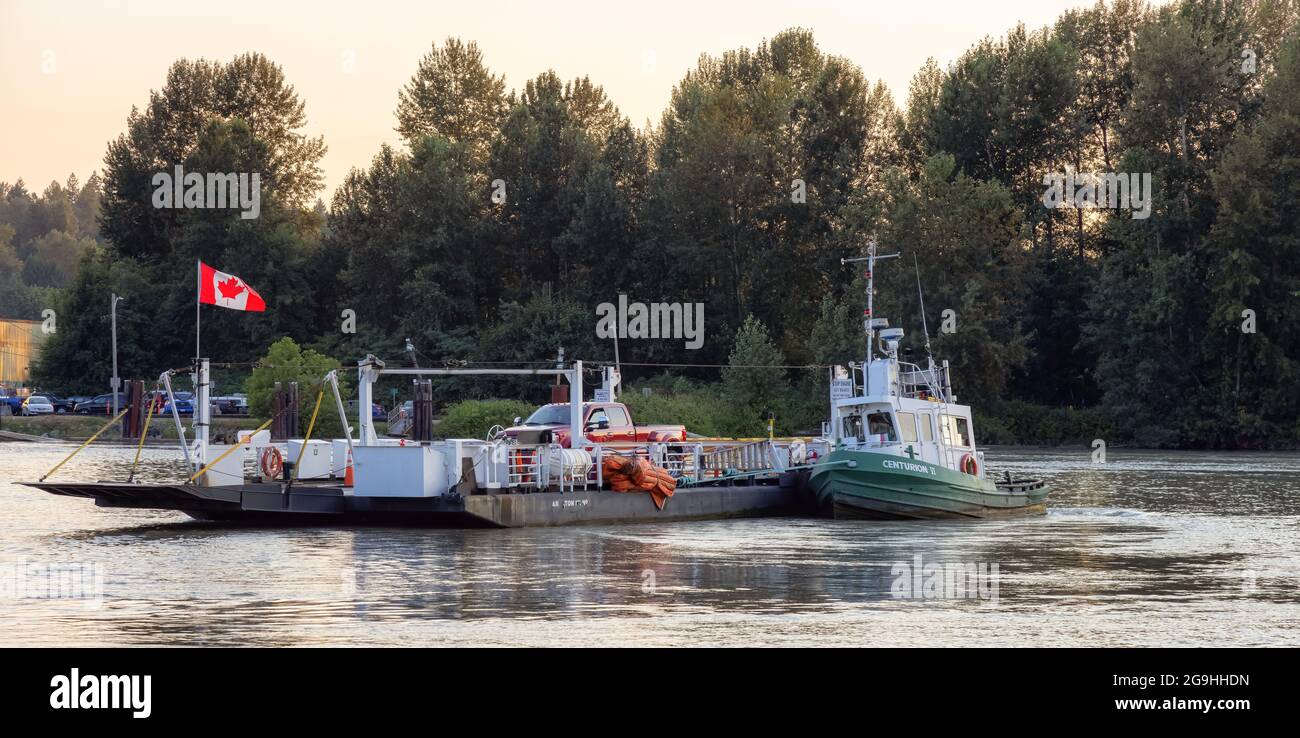 Barnston Island Ferry going across Fraser River Stock Photo - Alamy
