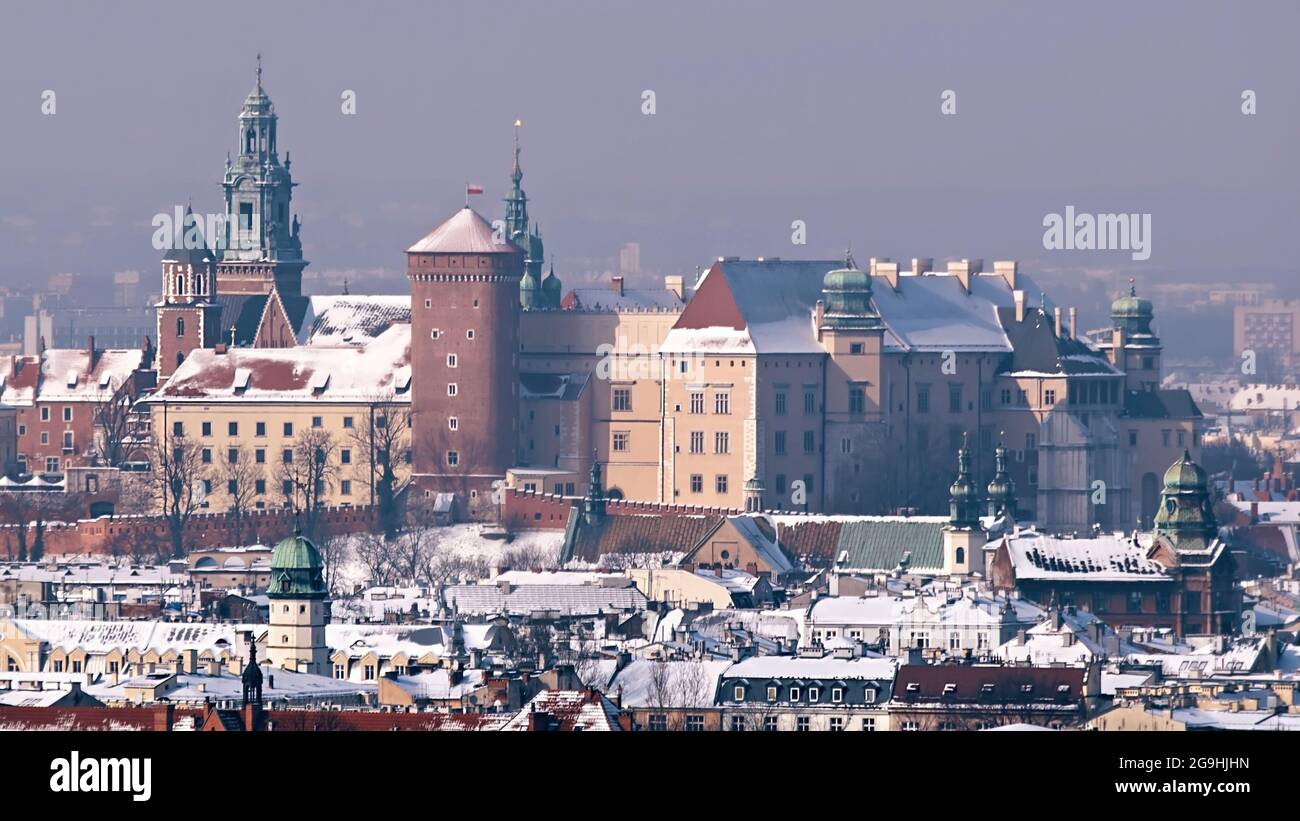 Ancient high rise building gothic architecture hi-res stock photography ...