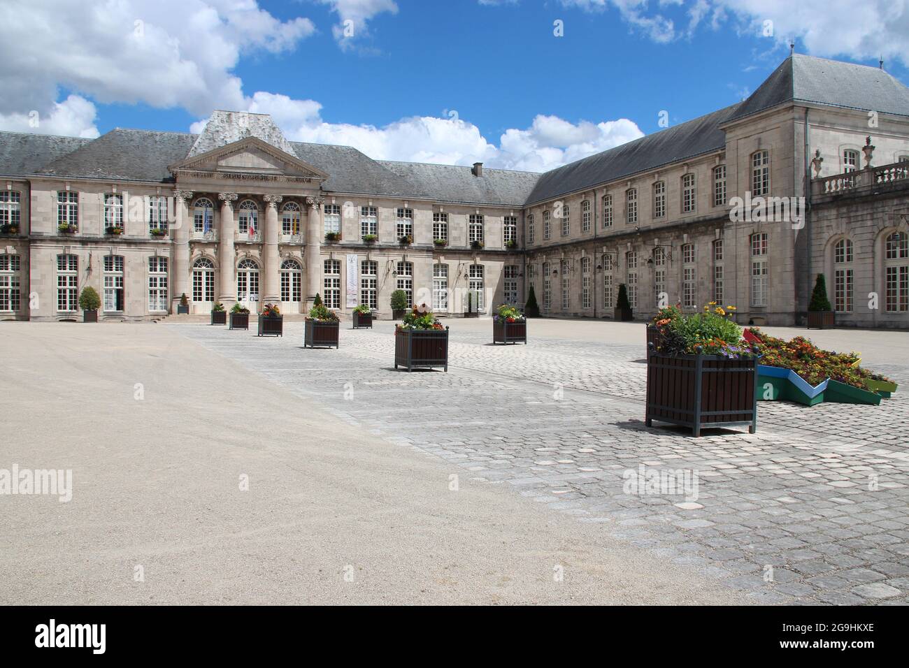 Commercy castle hi-res stock photography and images - Alamy