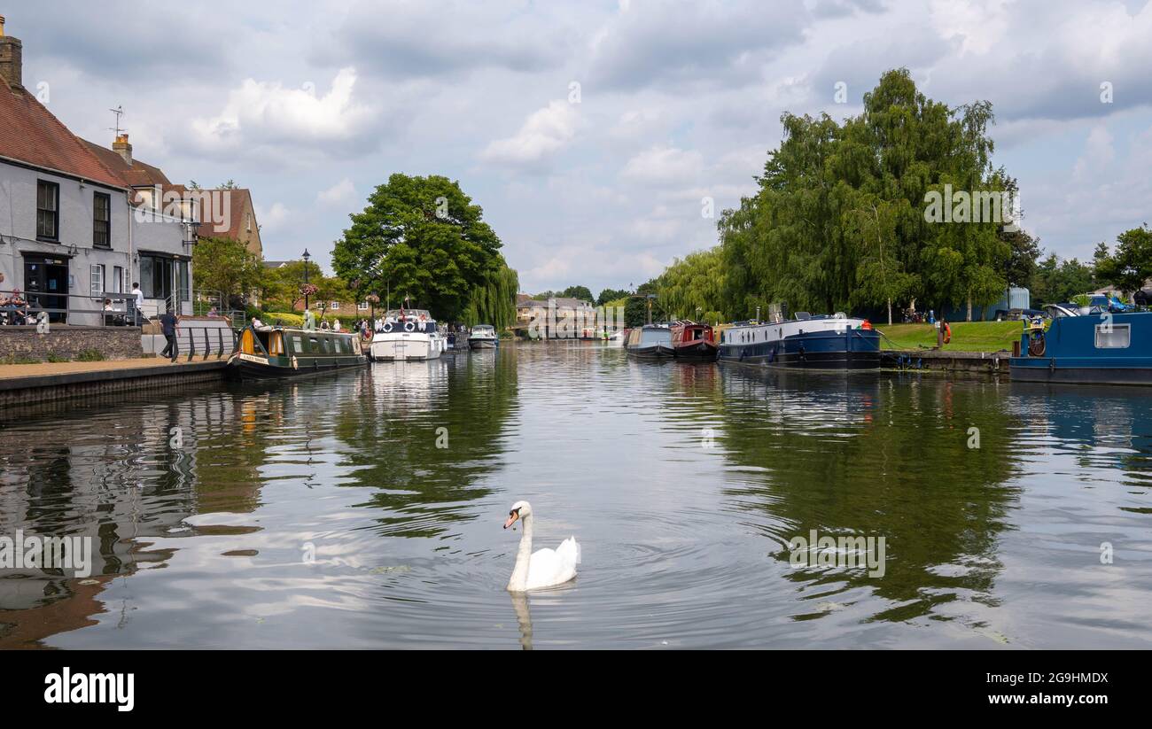 Waterside ely hi-res stock photography and images - Alamy