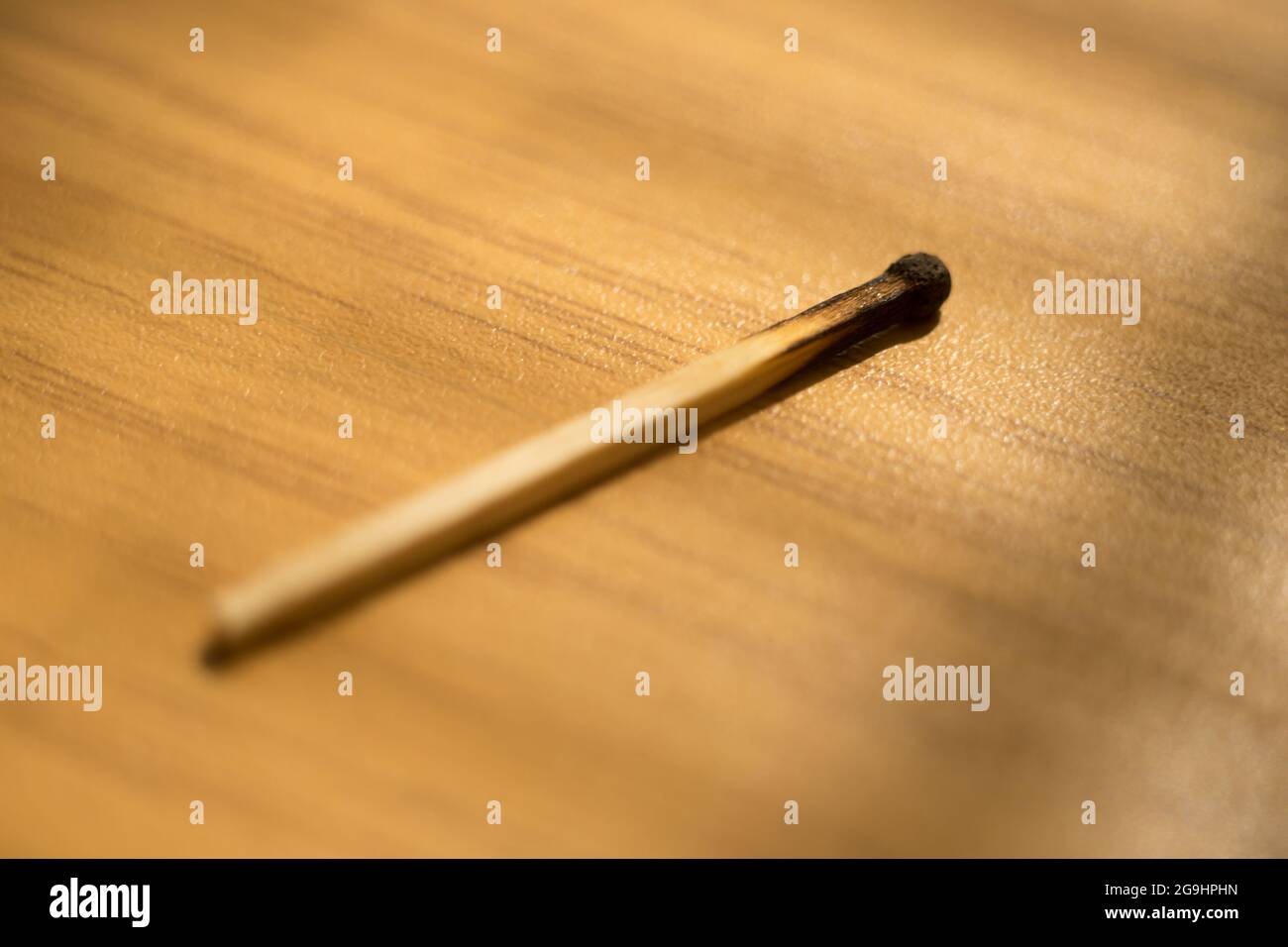 Black used match matchstick burnt hi-res stock photography and images ...