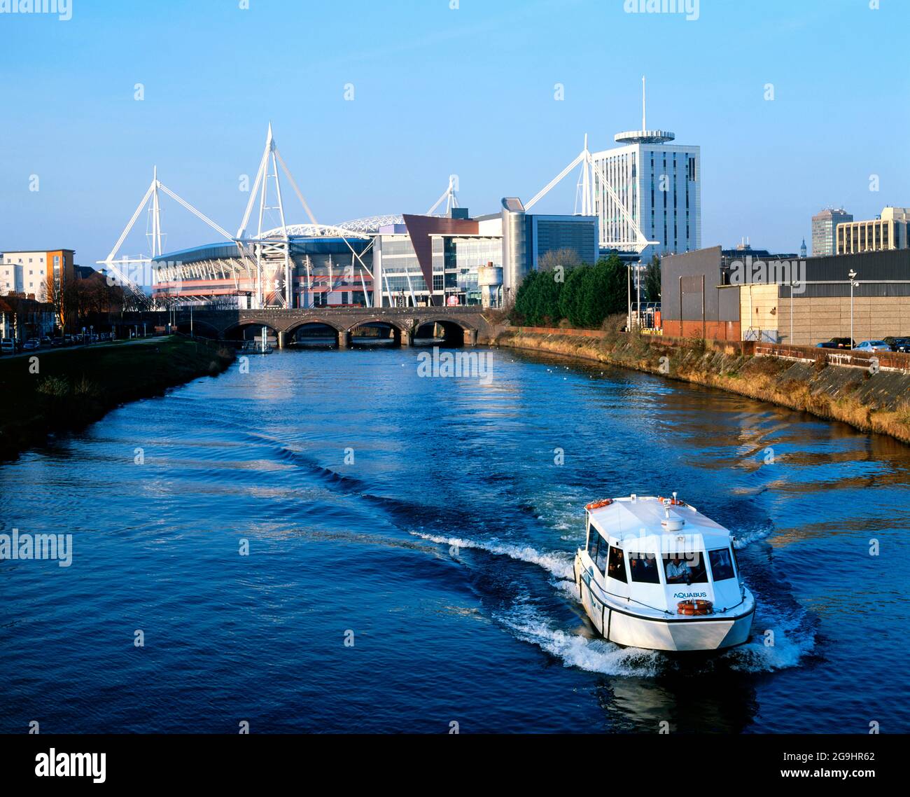 Cardiff aquabus hi-res stock photography and images - Alamy